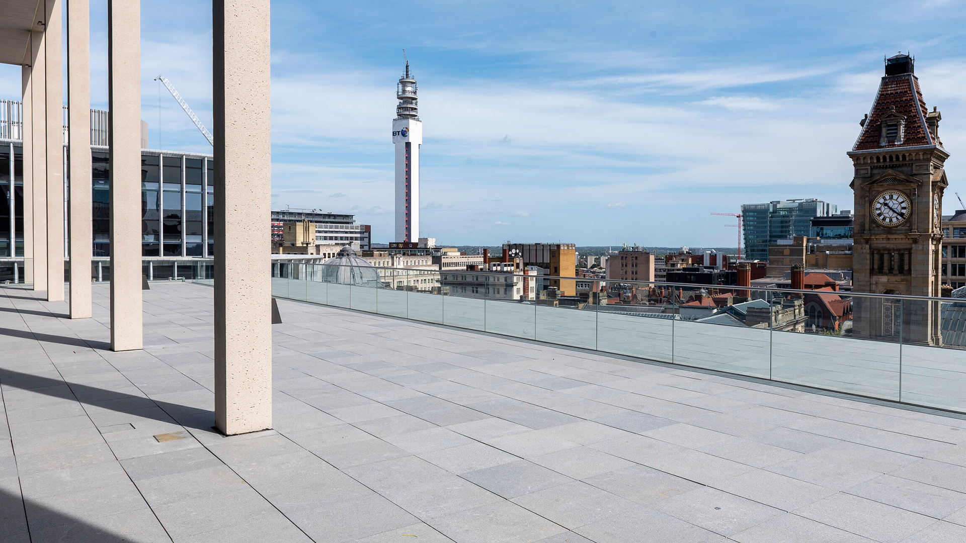 Global law firm DLA Piper set to make most of its move to Paradise ...